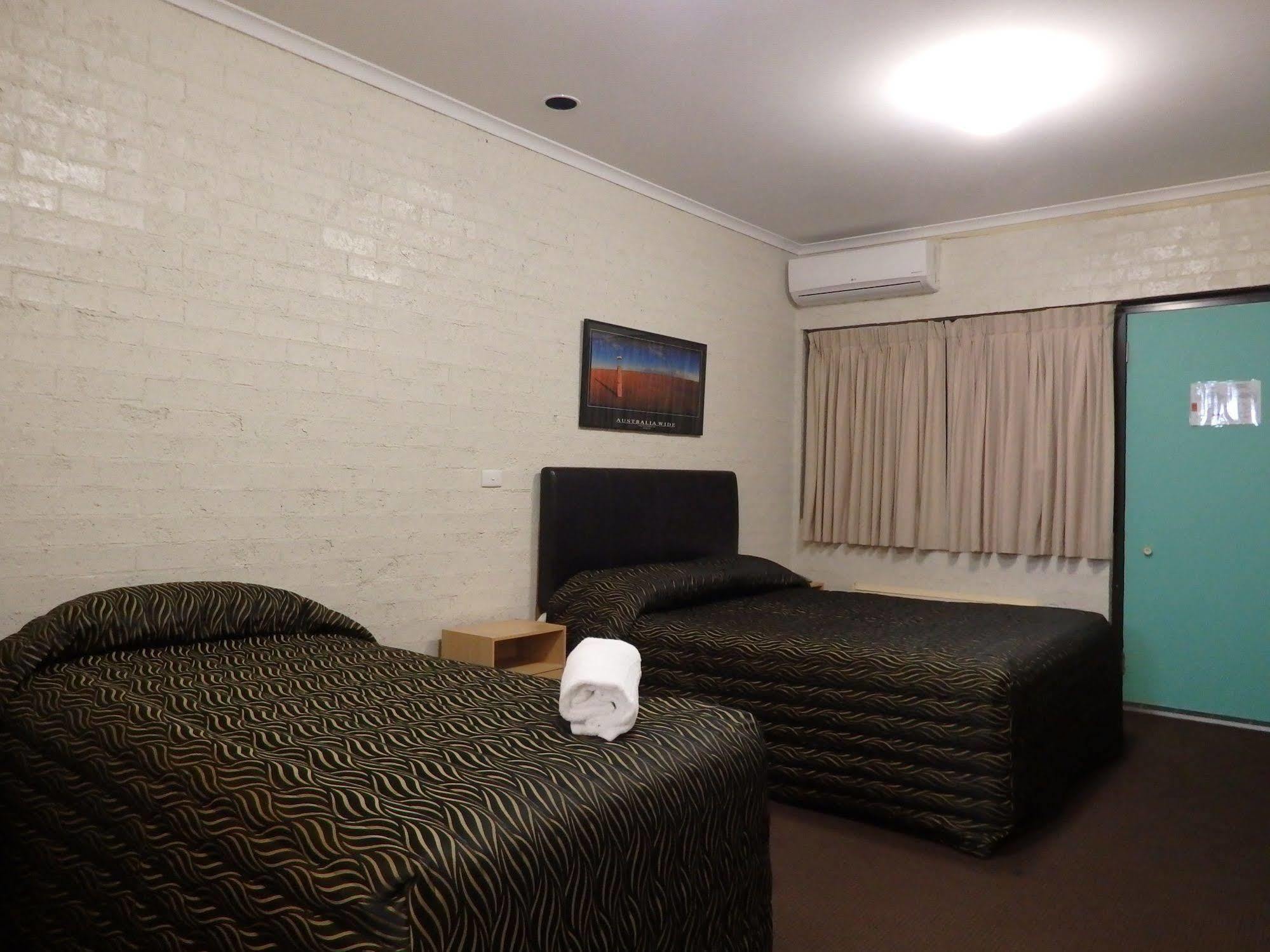 HOTEL COUNTRY COMFORT NEWCASTLE AIRPORT & CONVENTION CENTRE | ⋆⋆⋆ ...